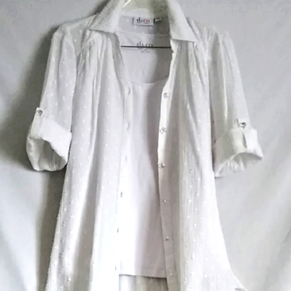 Denim&Co | Tops | Denim Company 2 Piece Set White Blouse White Tank ...